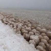 Great Balls Of Ice - Big Geek Daddy