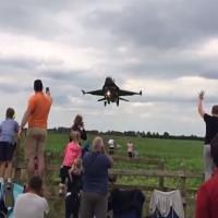 F-16 Low Level Landing - Big Geek Daddy